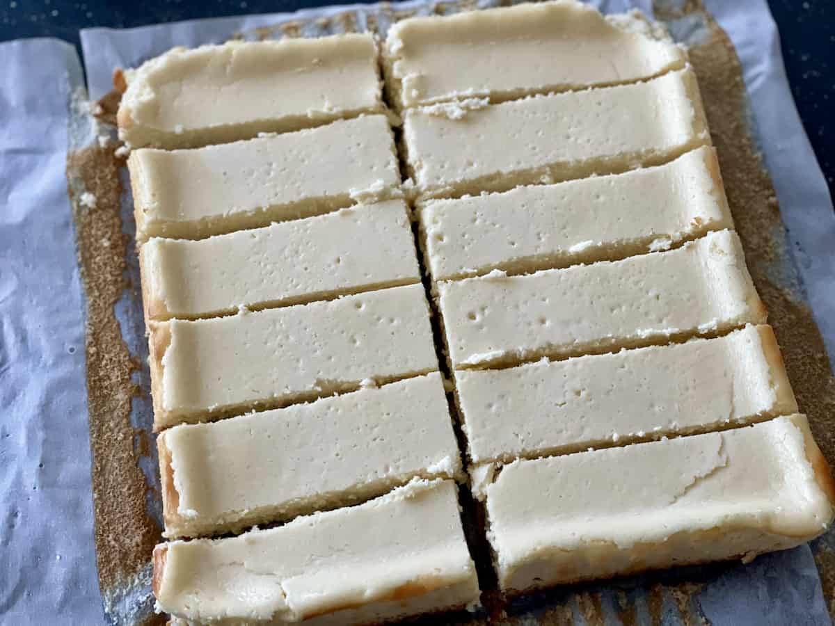 Philadelphia Strawberry Cheesecake Snack Bars Recipe • Fancy Apron